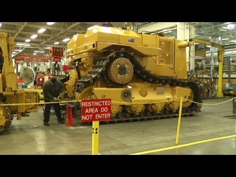 Caterpillar: How to build a $2 million tractor